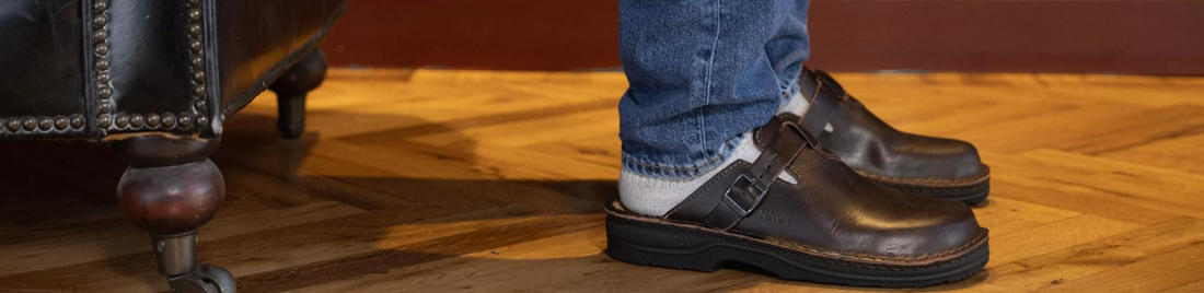 Medium to Wide Width Men's Orthotic Friendly | Naot Footwear US