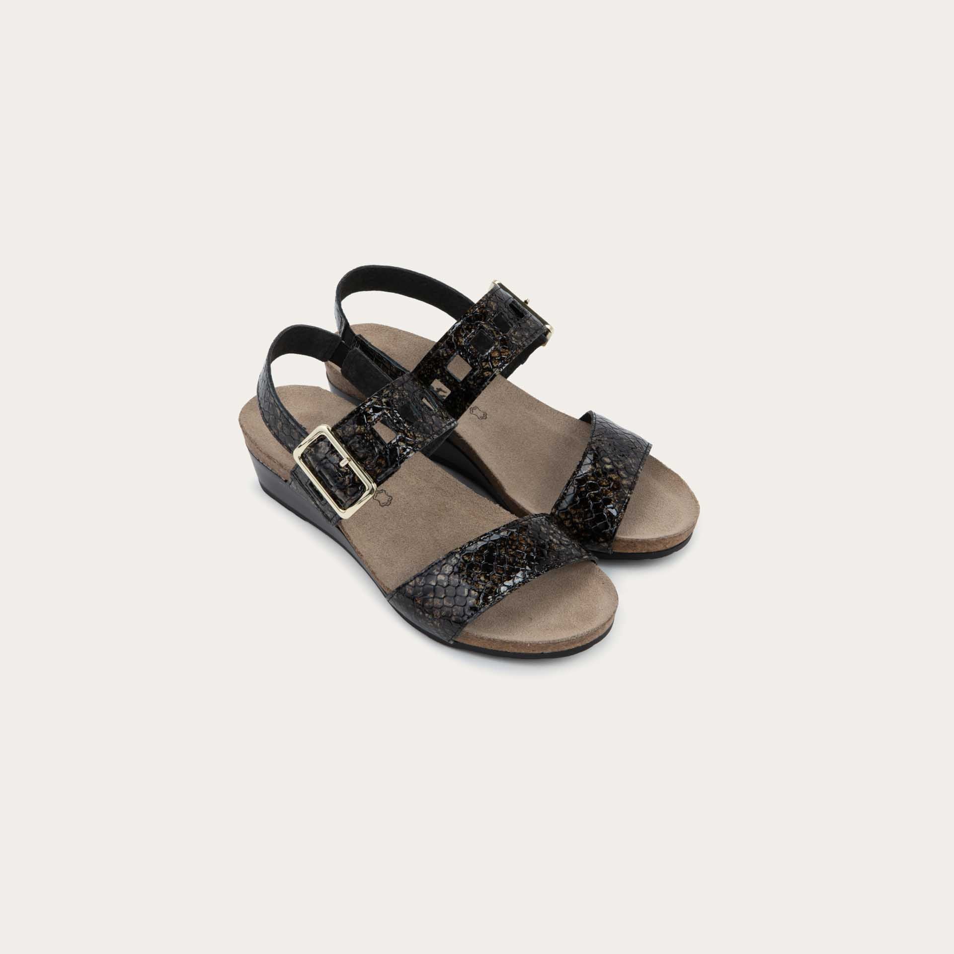 Dynasty | Naot Footwear US